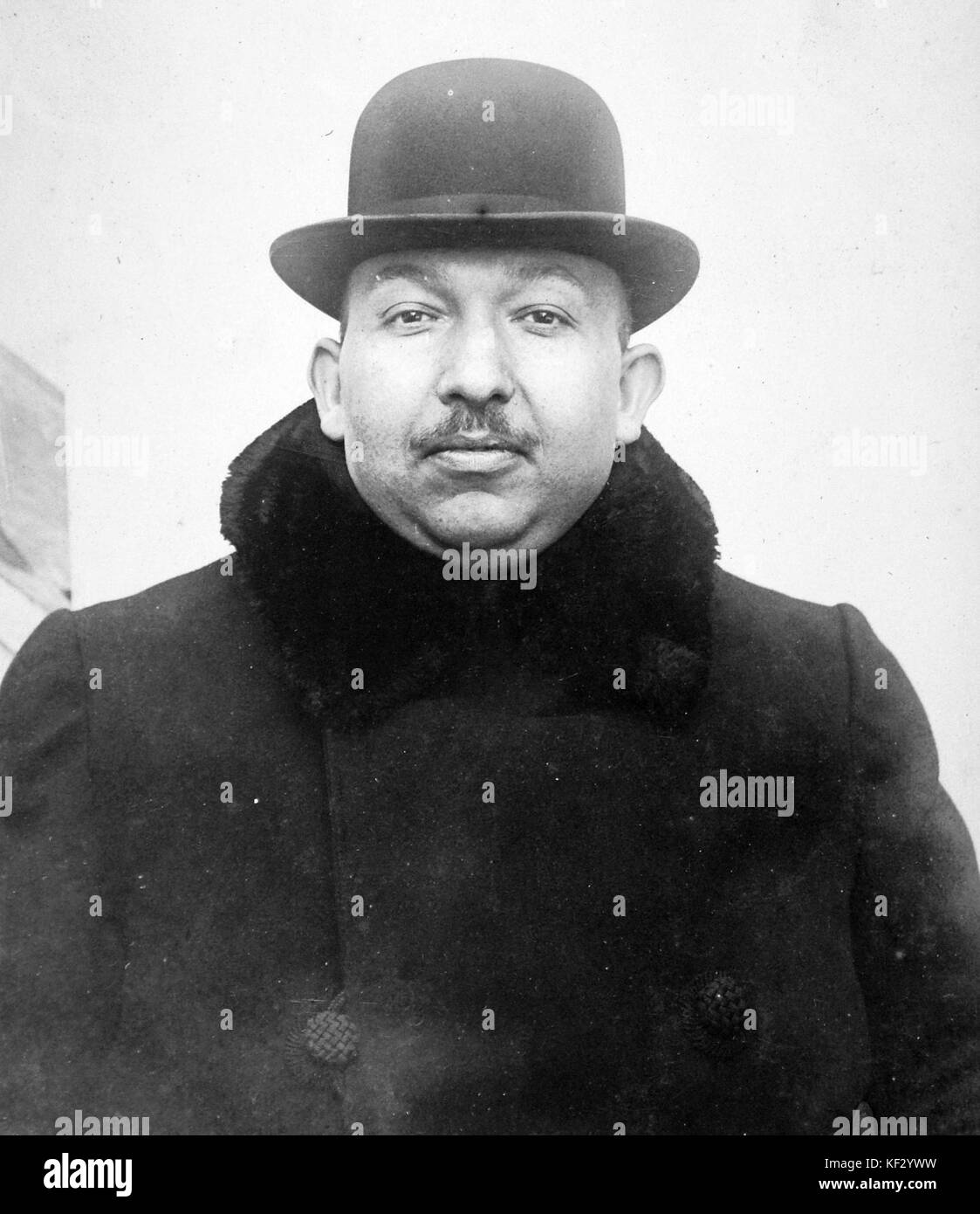 Portrait, hat, fur coat 12618 Stock Photo - Alamy