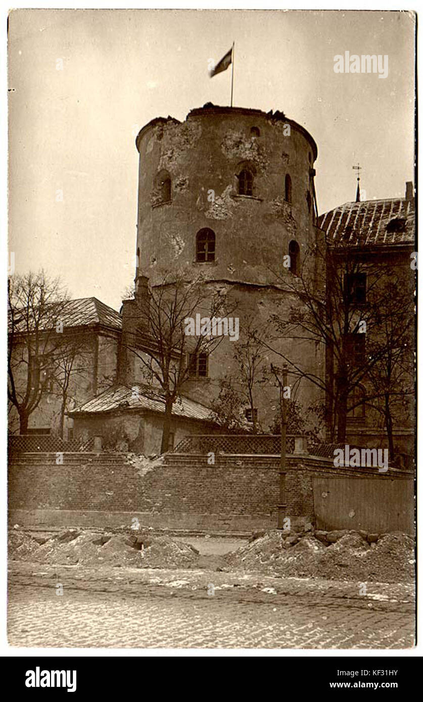Riga castle ww1 shelling Stock Photo - Alamy