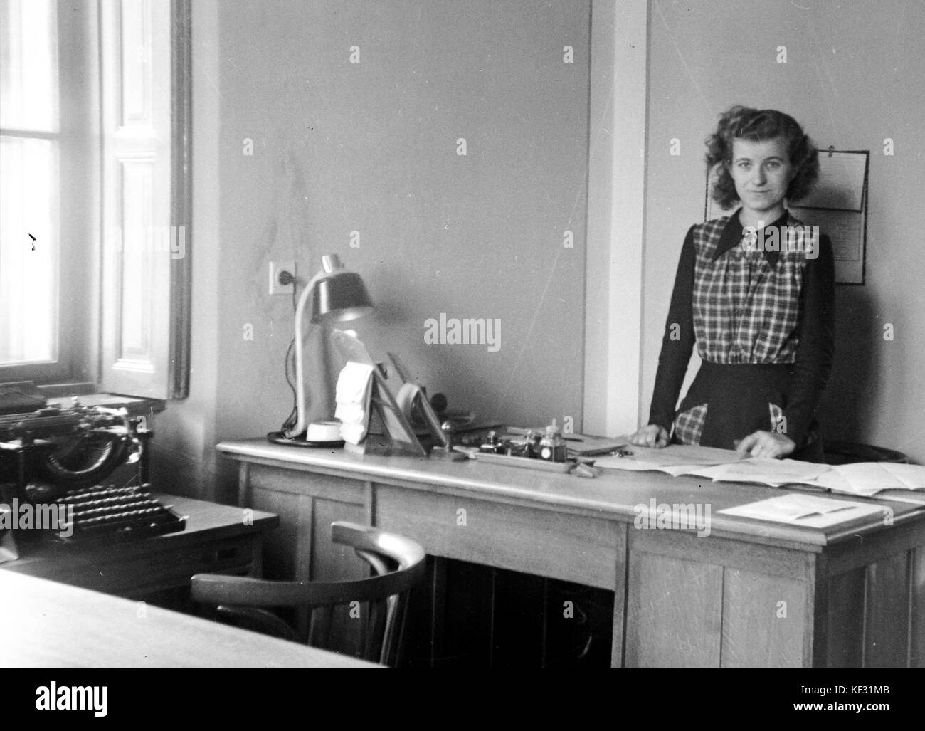 Office, typewriter, desk, employee, plug 2201 Stock Photo - Alamy