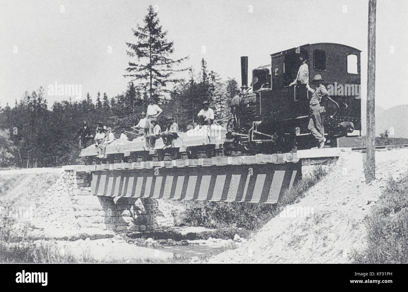 Train 1890 hi-res stock photography and images - Alamy