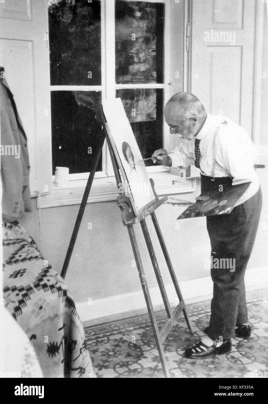 Painting, portrait, easel, painter, man 2846 Stock Photo - Alamy