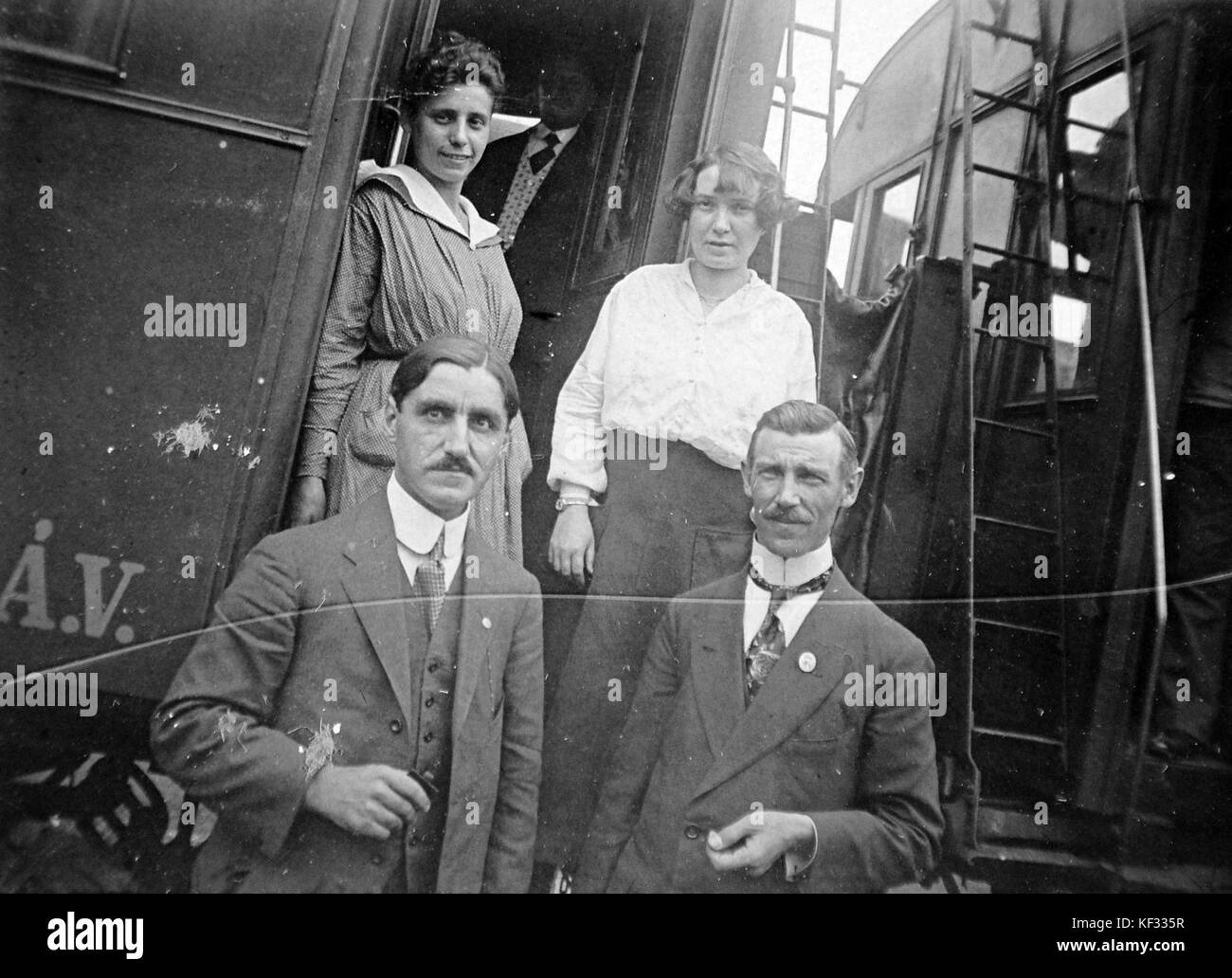 A tableau representing the Hungarian Railways locomotive No. 2852, part ...
