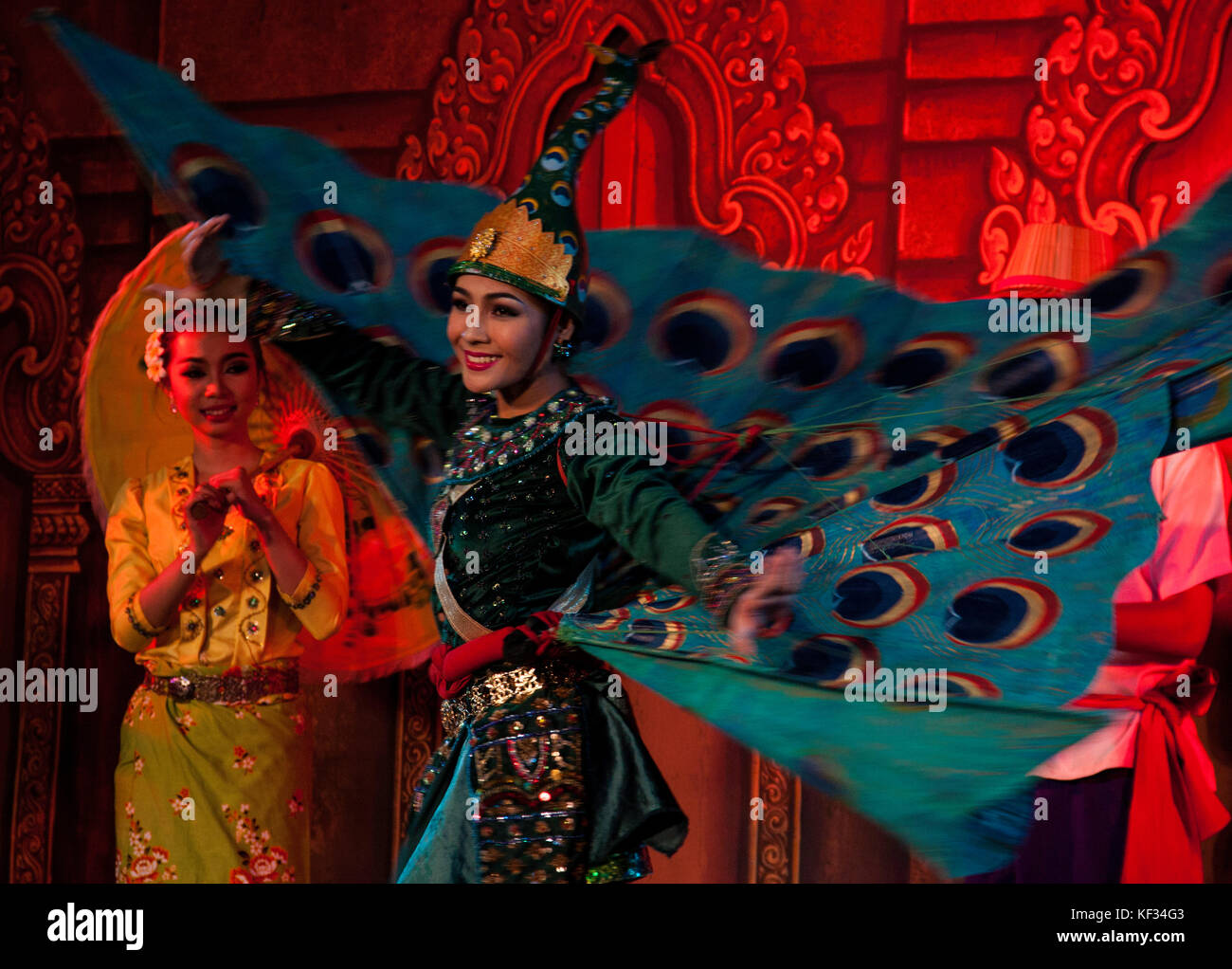 Khmer cultural dancing performed by the Cambodia Living Arts Foundation ...