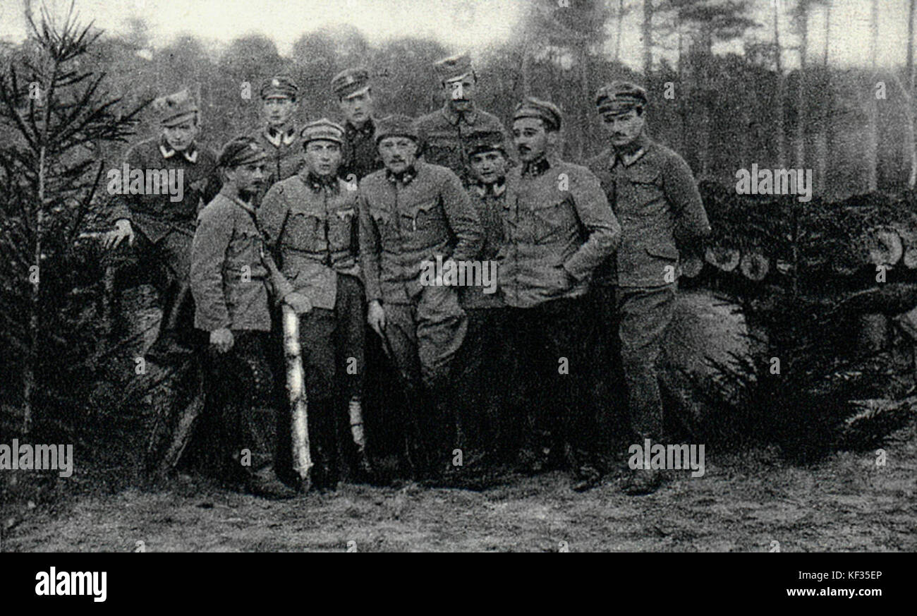 Oficerowie z III baonu 2 pp LP Stock Photo - Alamy