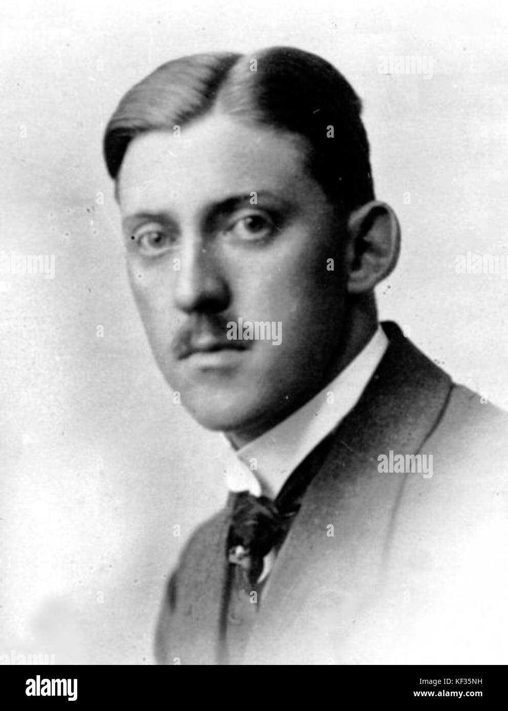 Prof. dr. H.B. Dorgelo, 1920s Stock Photo - Alamy