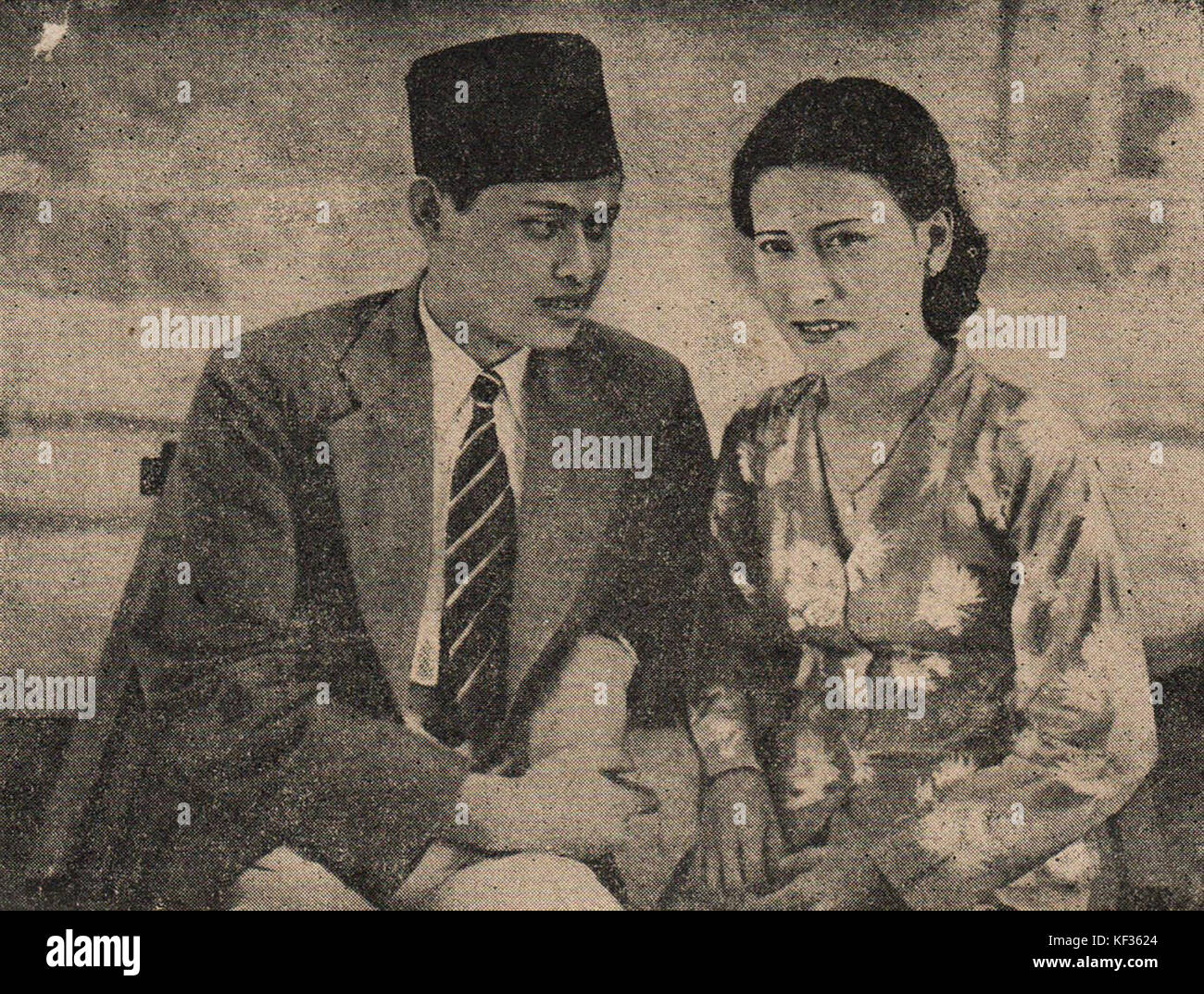 Rd Mochtar and Dewi Radiah, Garoeda Mas, p2 Stock Photo - Alamy