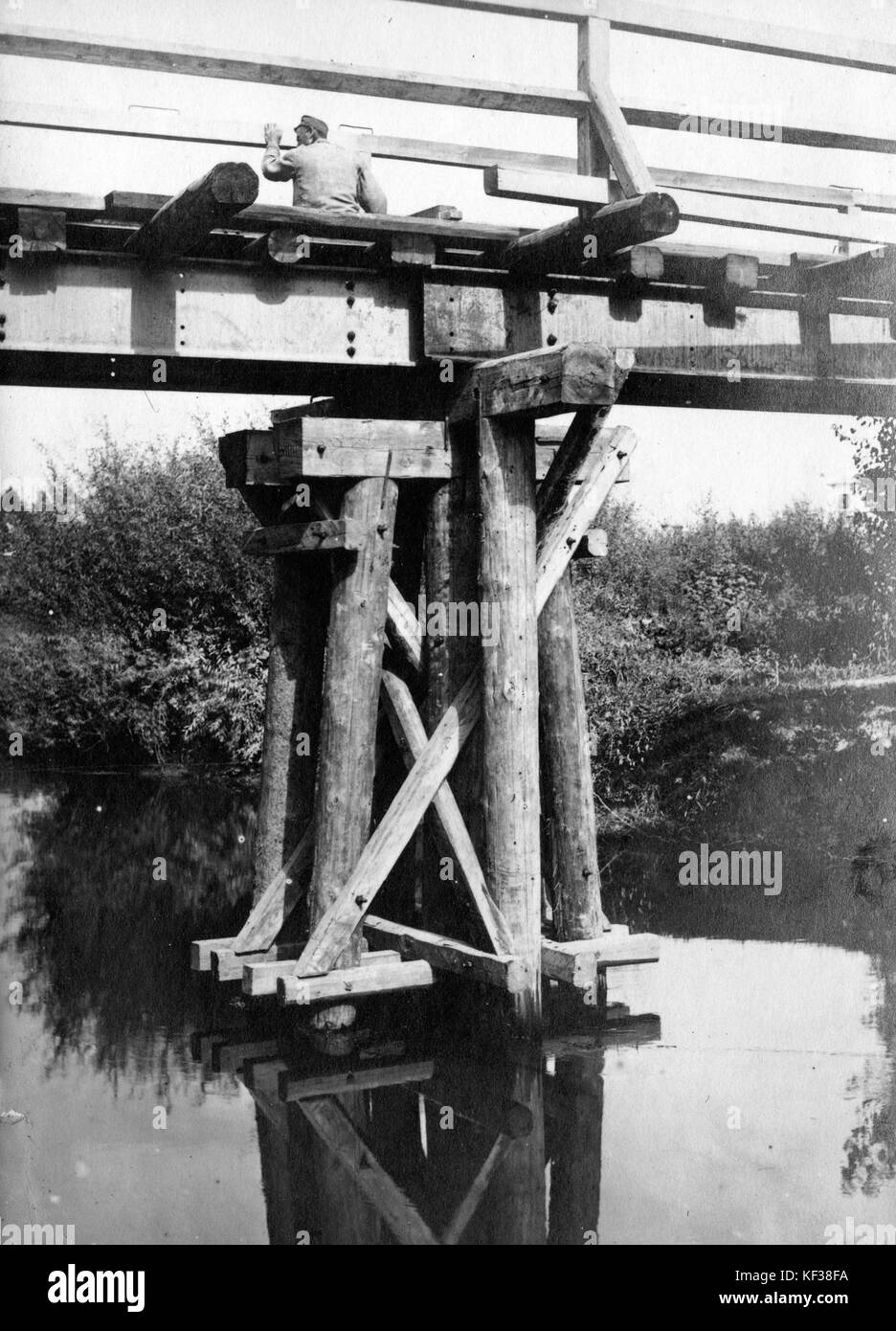 Sapper, bridge, river 73704 Stock Photo - Alamy