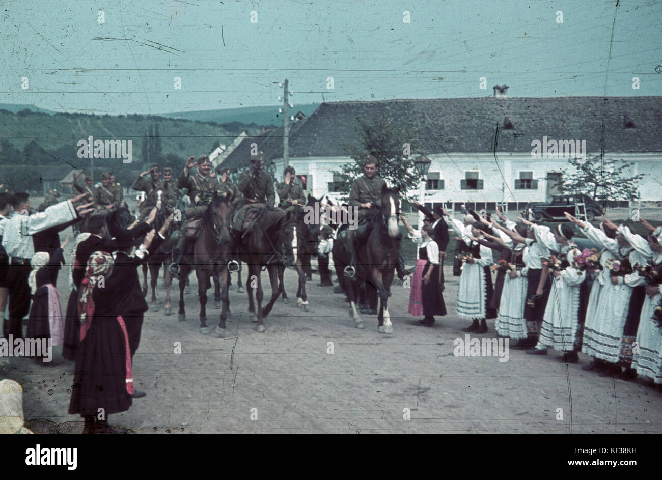 Soldier salute world war hi-res stock photography and images - Alamy