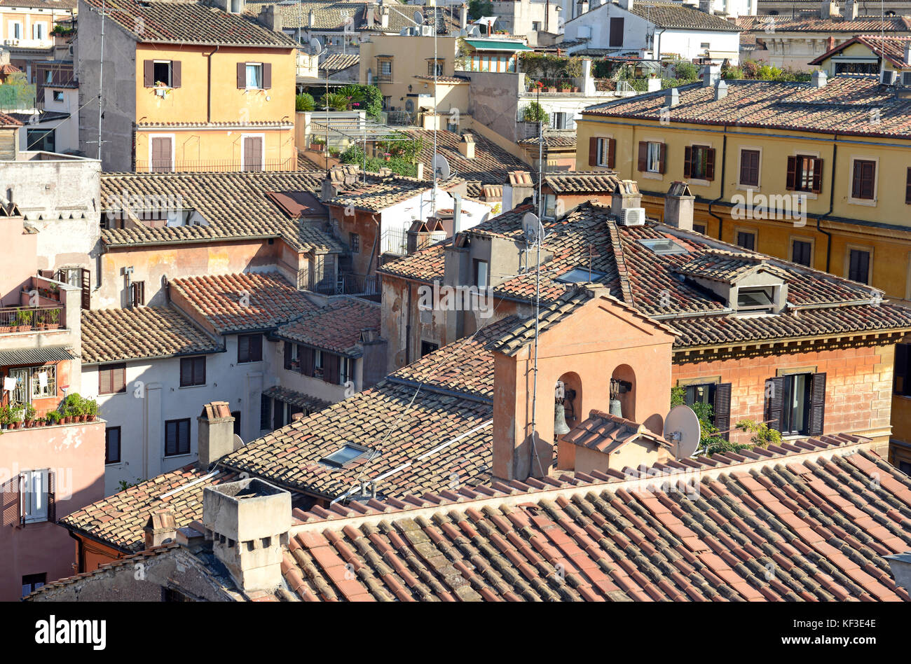 Residential homes red tile rooftops hi-res stock photography and images ...