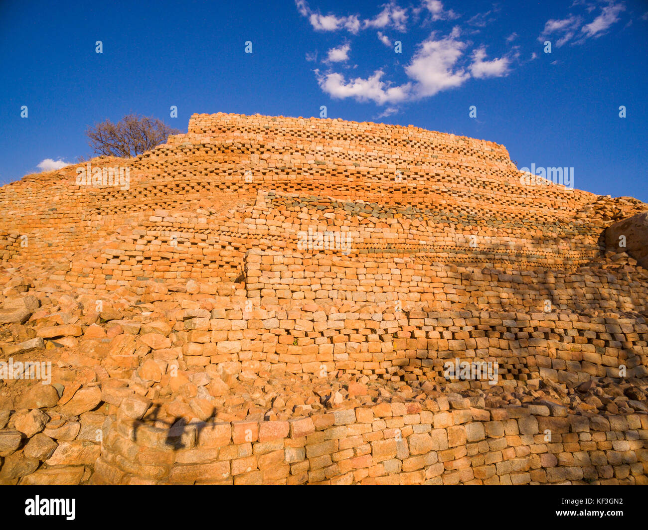 An aerial view of Khami Ruins Stock Photo - Alamy
