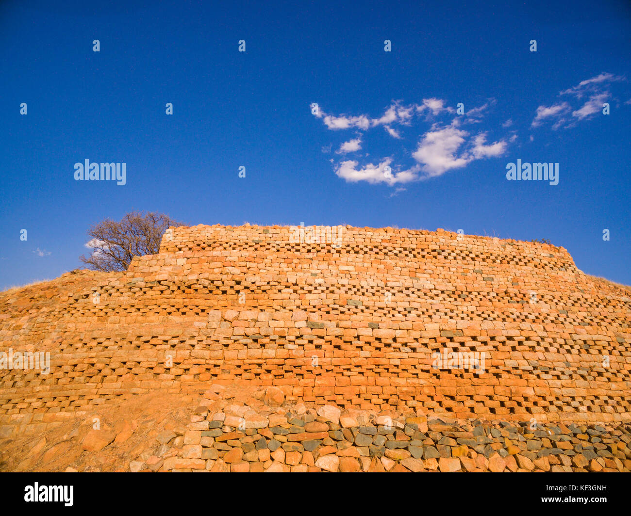 An aerial view of Khami Ruins Stock Photo - Alamy