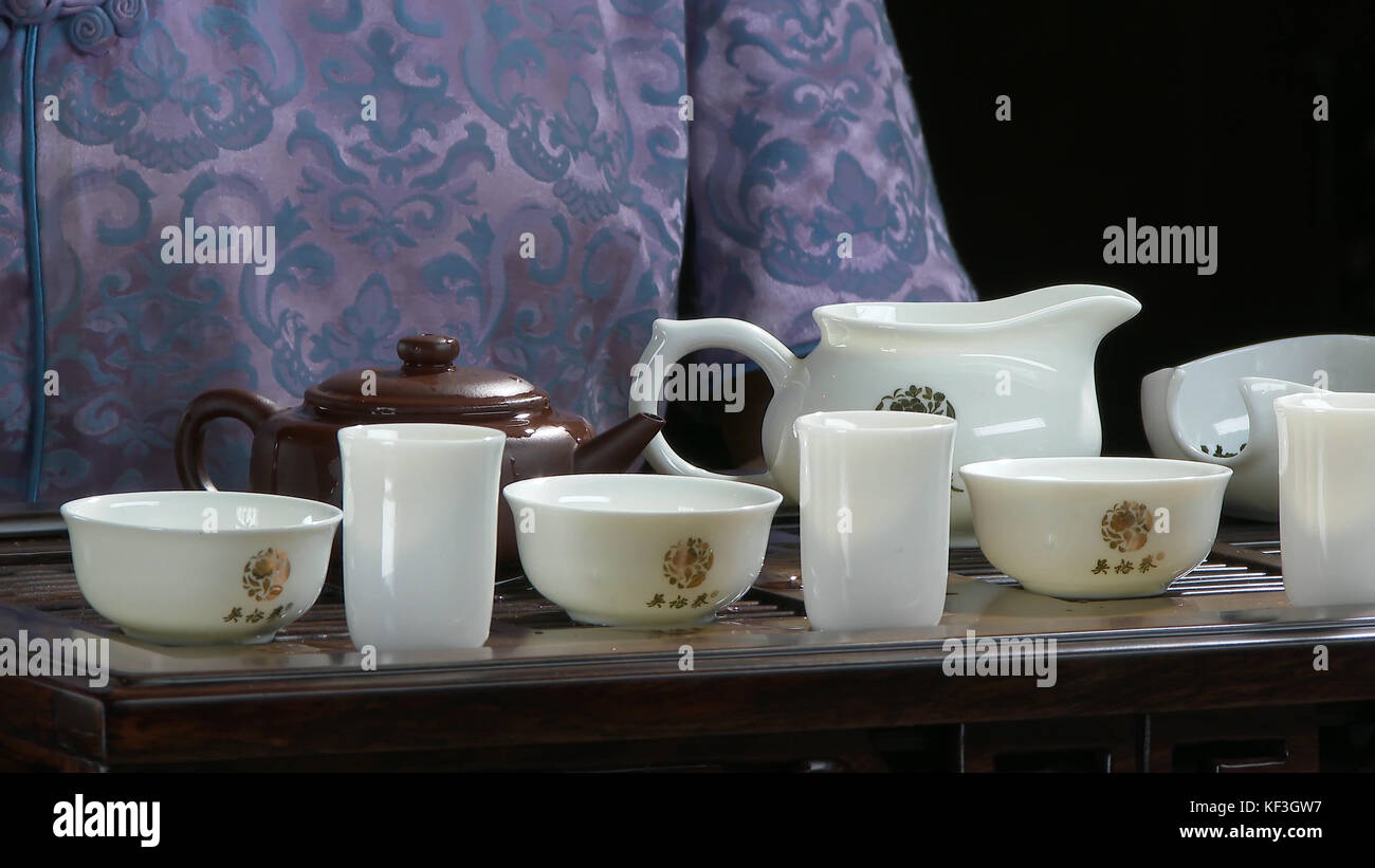 Close-up table for the tea ceremony utensils and bamboo. Chinese tea ...