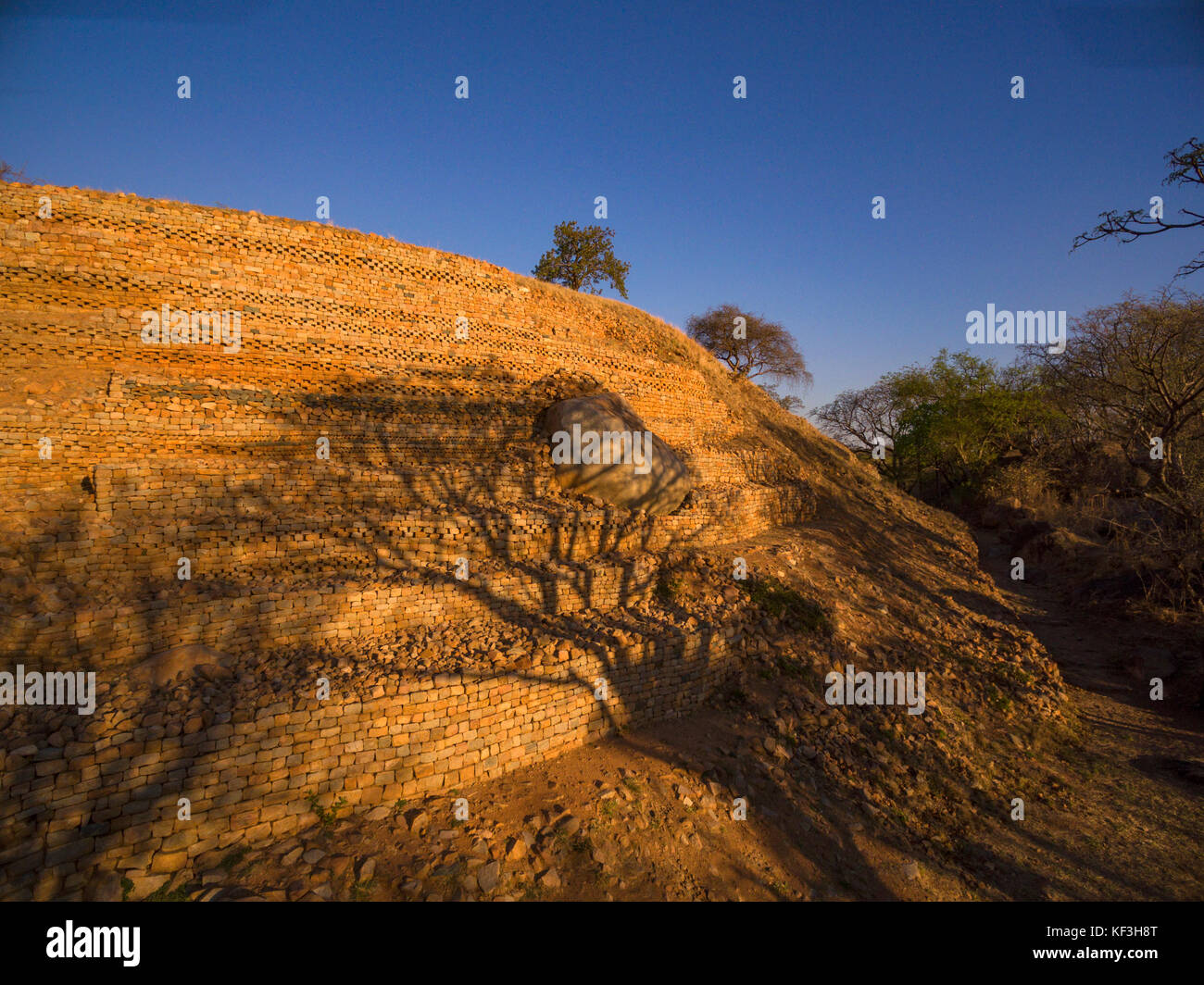 An aerial view of Khami Ruins Stock Photo - Alamy