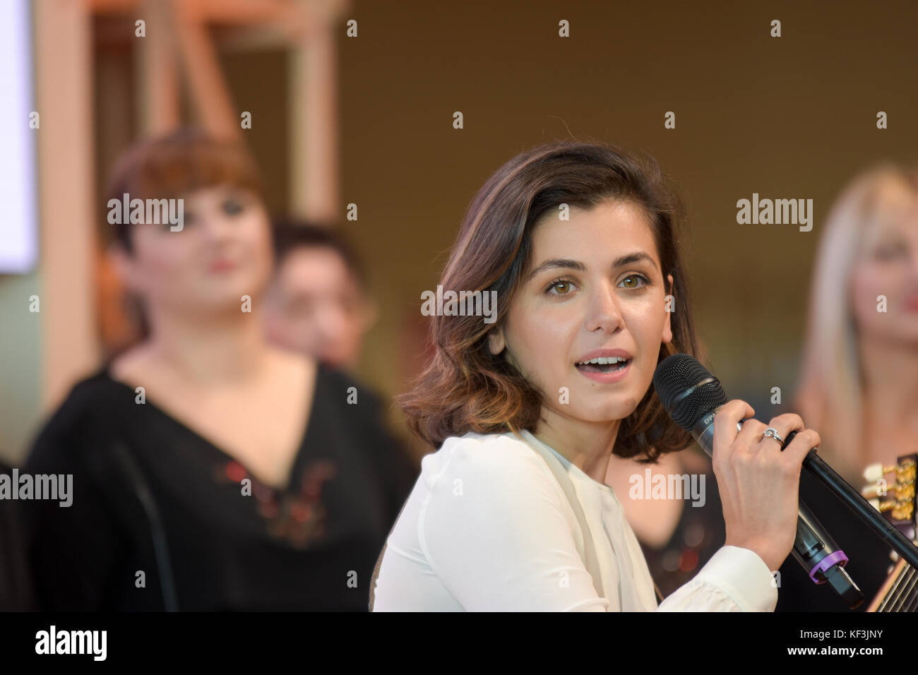 Frankfurt, Germany. 15th Oct, 2017. Katie Melua (*1984), Georgian ...