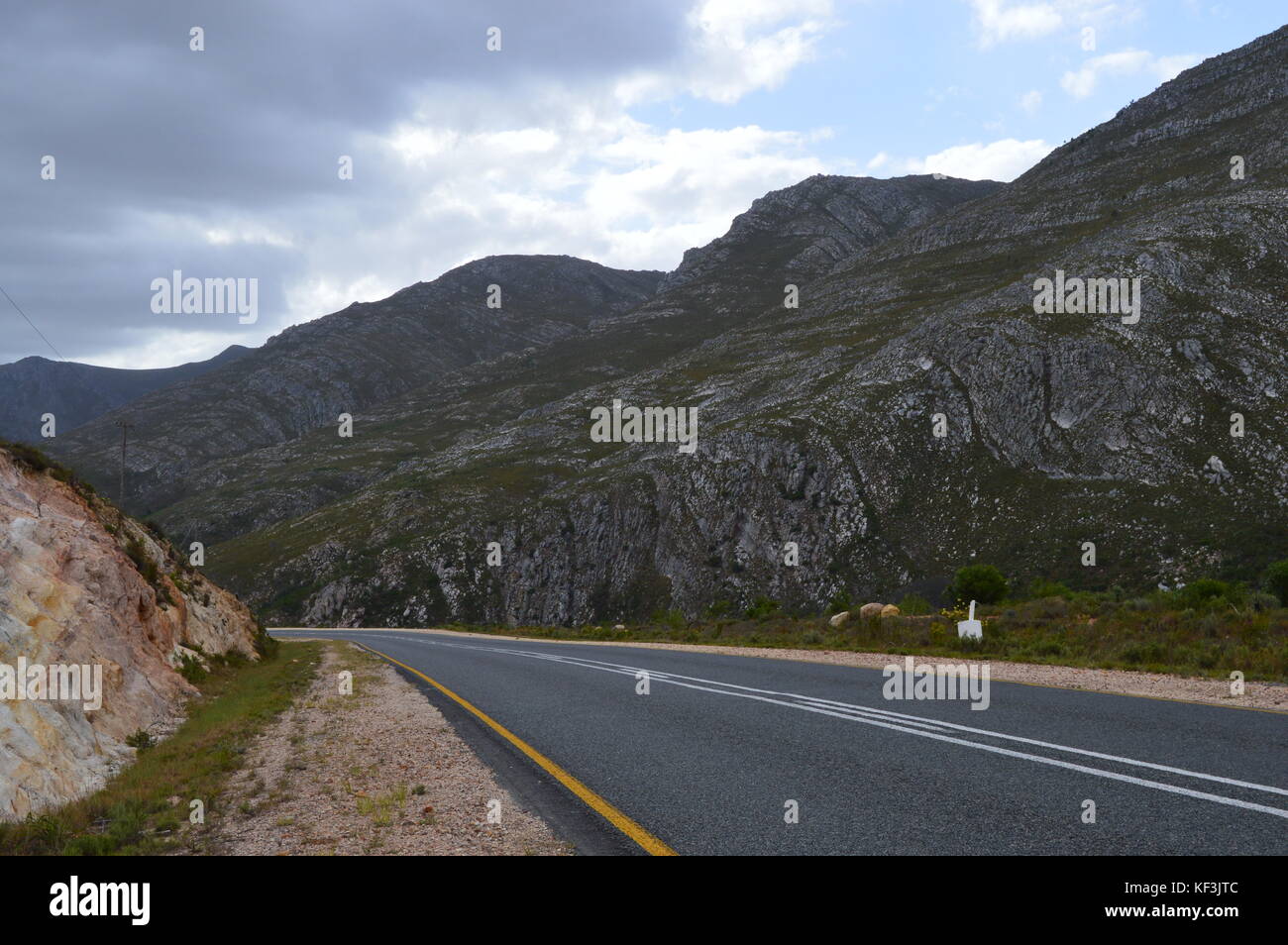 Roadway roadways hi-res stock photography and images - Alamy