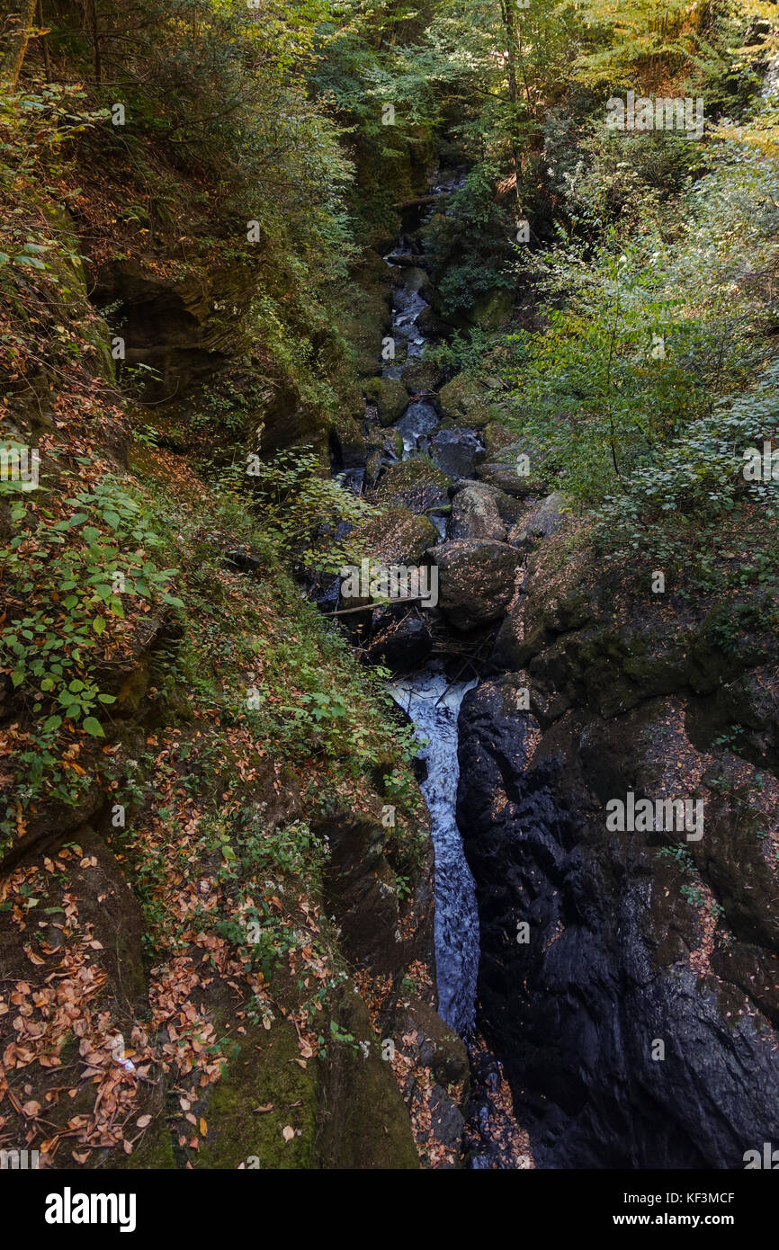 Bushkill falls, waterfall gorge, Pennsylvania's Pocono Mountains ...