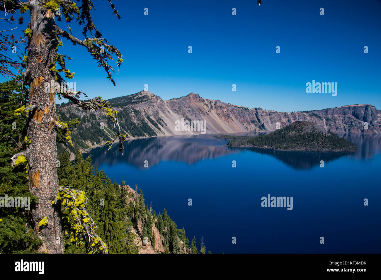 The huge caldera of the Crater lake National Park, Oregon, USA Stock ...