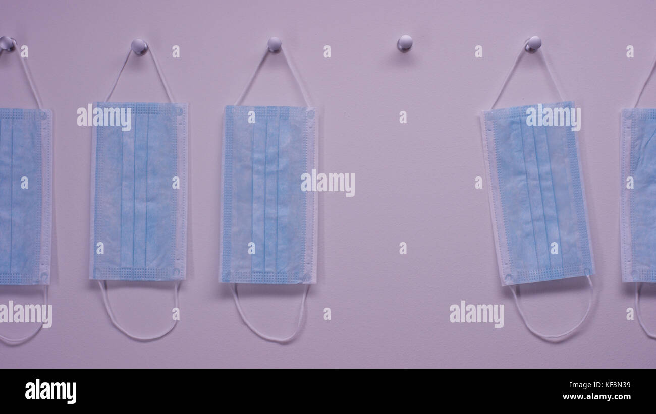 Ear loop masks hi-res stock photography and images - Alamy