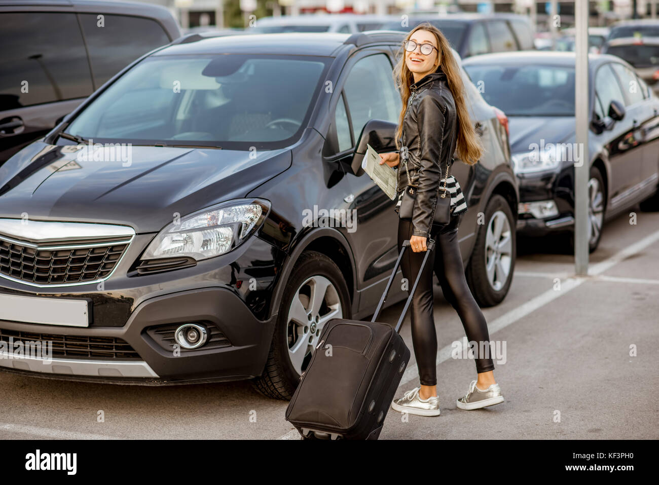 Woman renting a car Stock Photo - Alamy Woman renting a car Stock Photo - Alamy