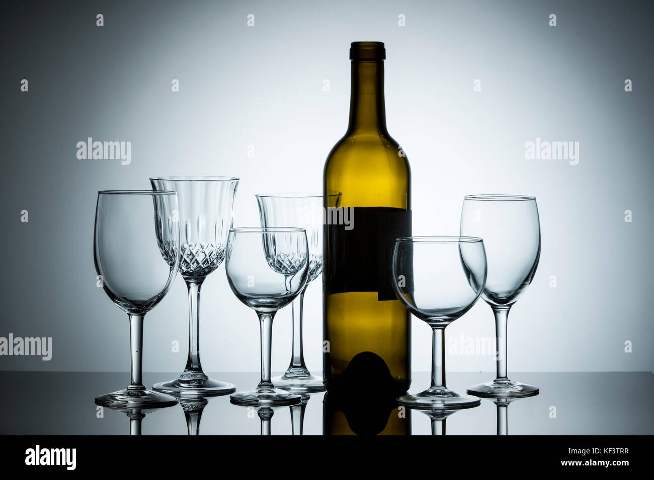 Glasses bottle display hi-res stock photography and images - Alamy
