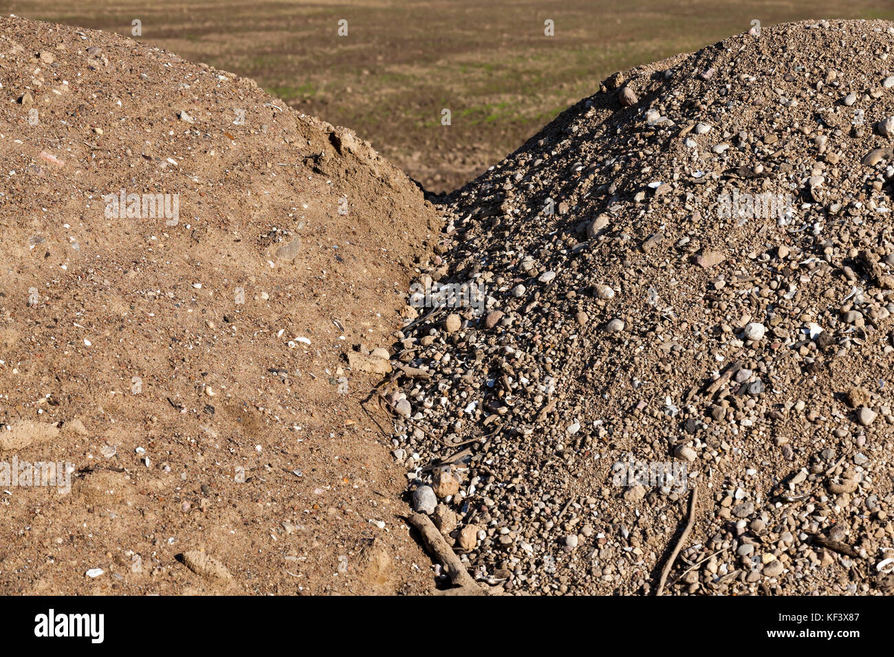 Stack sand gravel stone hi-res stock photography and images - Alamy
