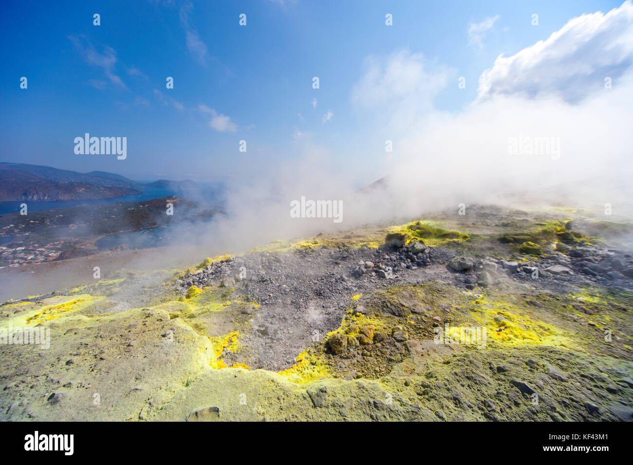 Italy vulcano island hot spring hi-res stock photography and images - Alamy