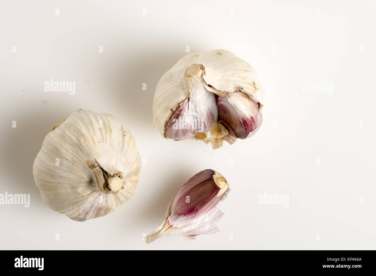 Mature Garlic Bulb High Resolution Stock Photography and Images - Alamy