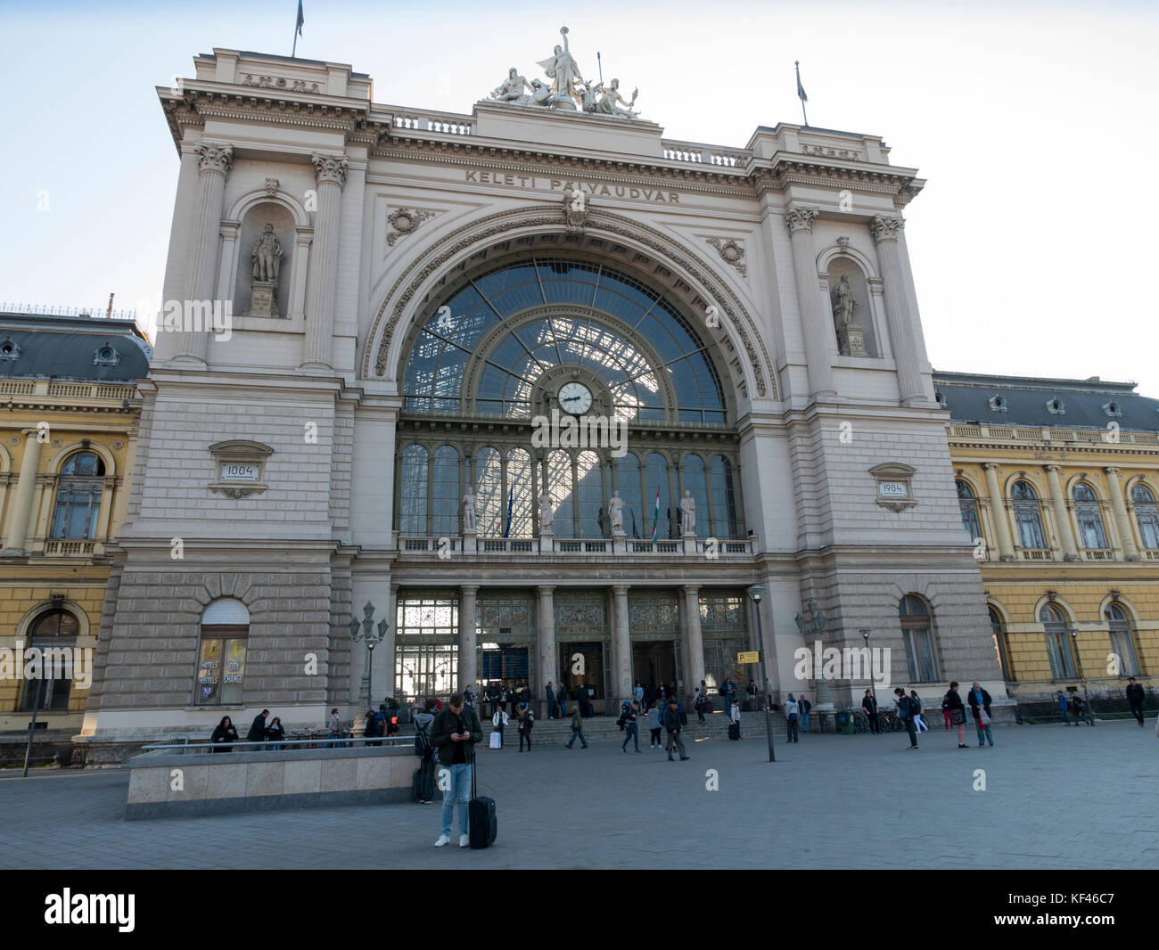 Budapest Keleti Train Station, Budapest, Hungary Stock Photo - Alamy
