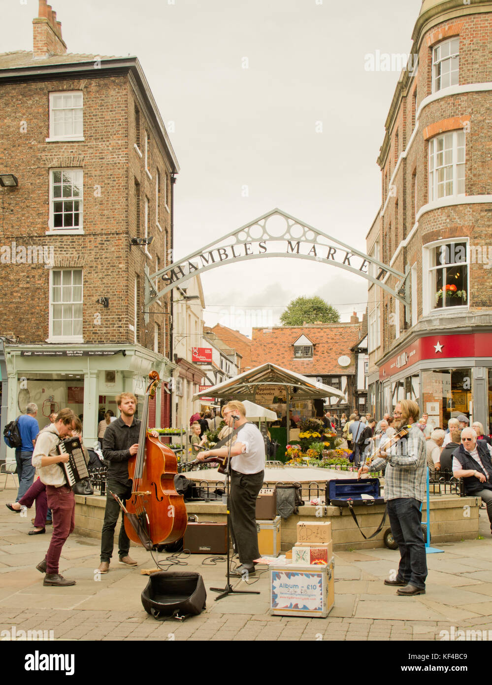 Buskers in York Stock Photo - Alamy