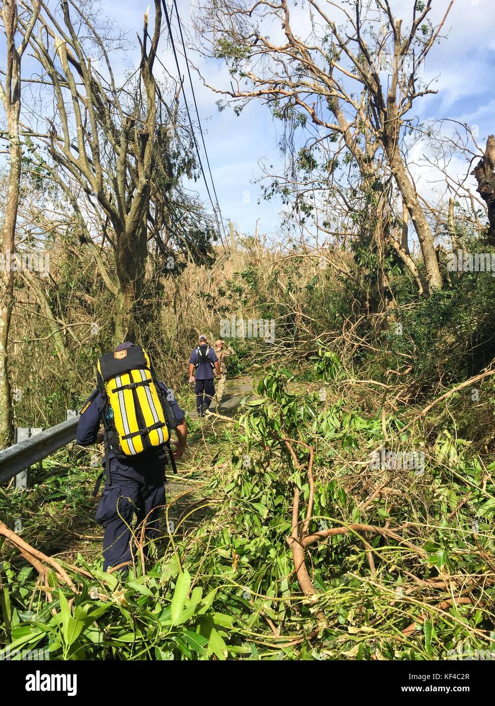Disaster aftermath officials hi-res stock photography and images - Alamy