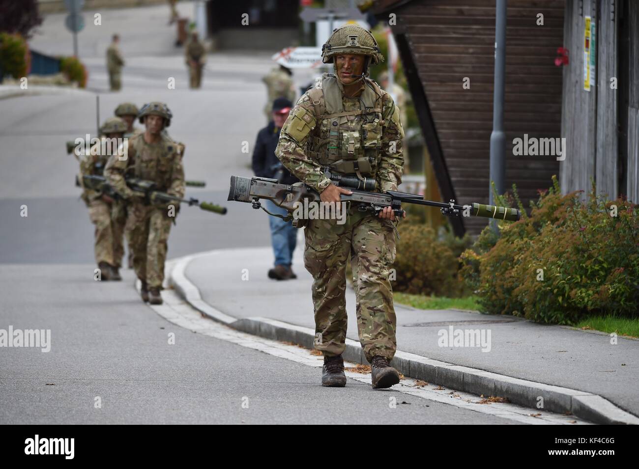 British soldiers hi-res stock photography and images - Alamy