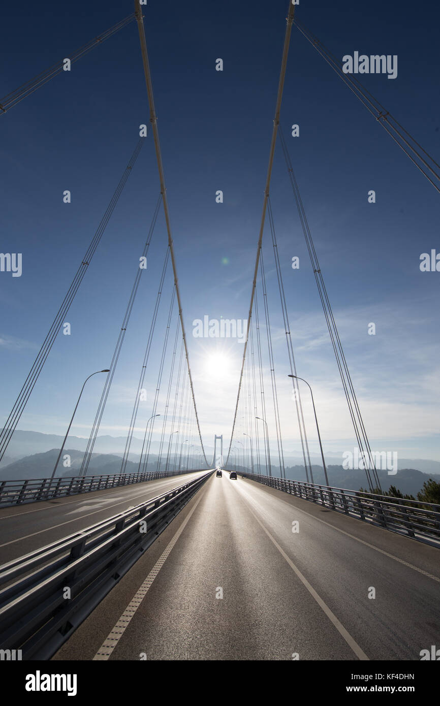 Longjiang bridge hi-res stock photography and images - Alamy