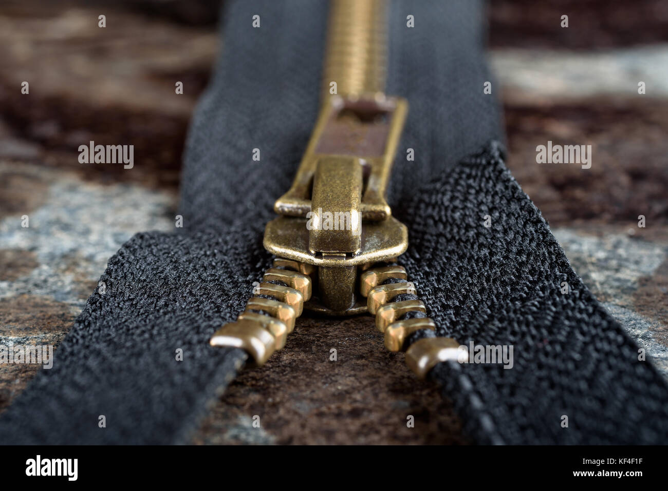 Metal zipper hi-res stock photography and images - Alamy