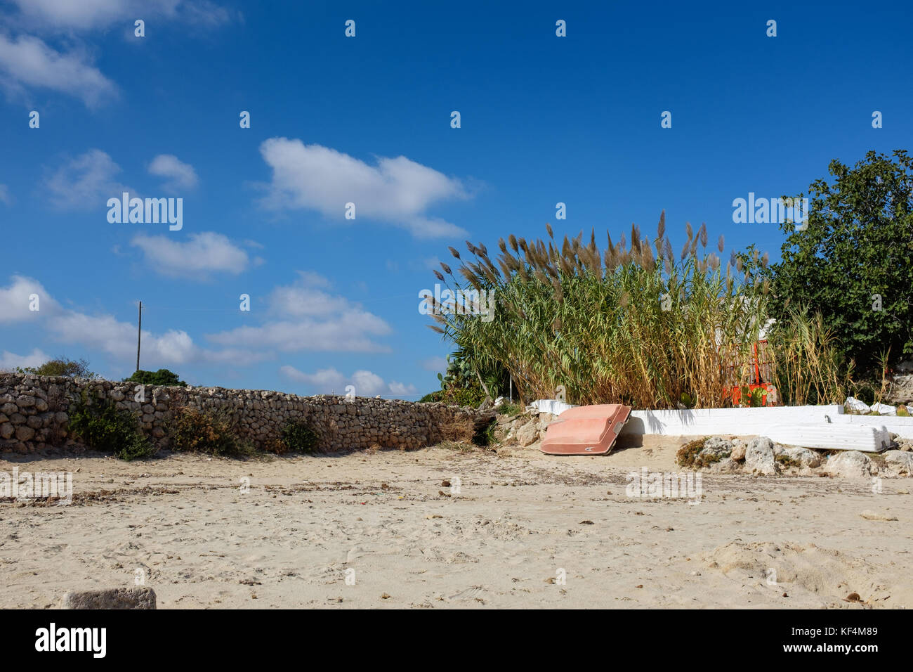 Panorama beach stone wall hi-res stock photography and images - Alamy