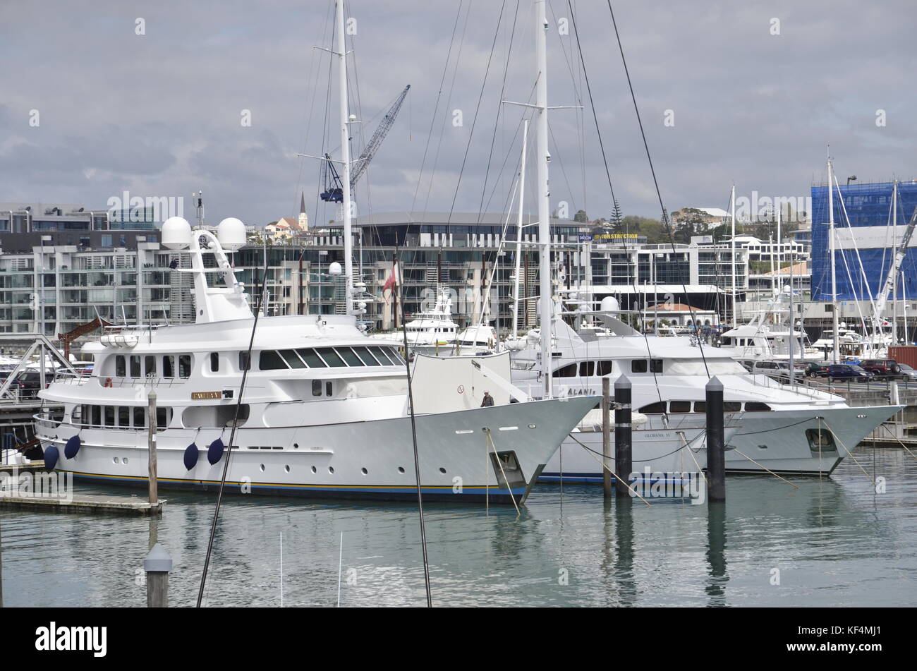 Boats in Freeman's bay in Auckland Stock Photo - Alamy