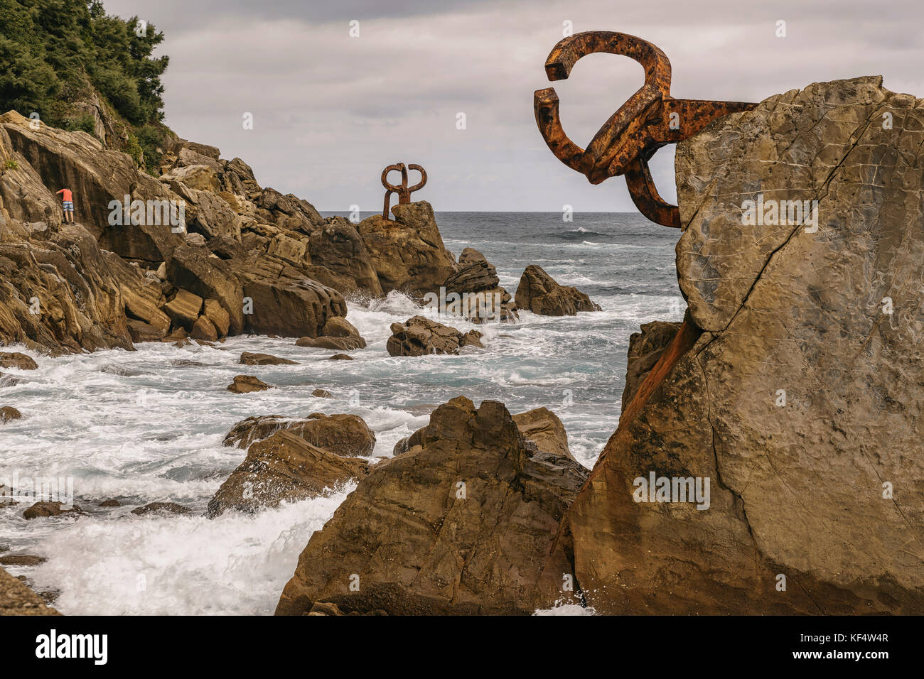 Peine de los Vientos sculpture, Donostia, San Sebastian, Euskadi ...