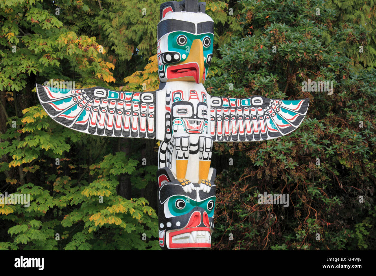 Canada, Vancouver, Stanley Park, totem pole, aboriginal art Stock Photo ...