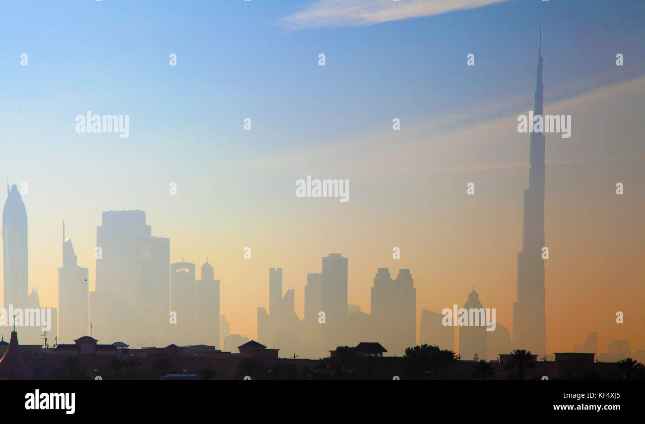 Dubai skyline sunset silhouette hi-res stock photography and images - Alamy