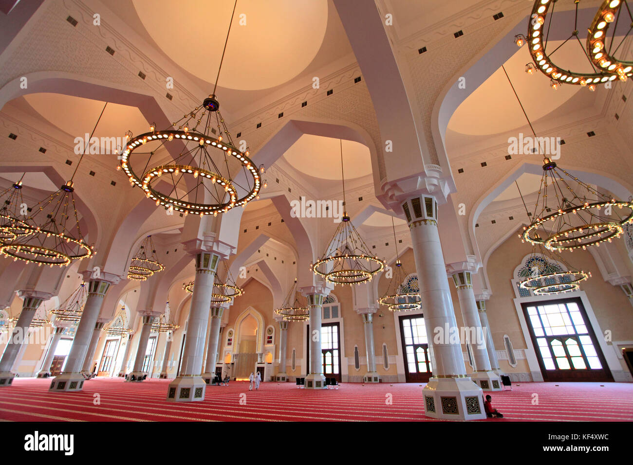 Qatar, Doha, State Mosque Stock Photo - Alamy
