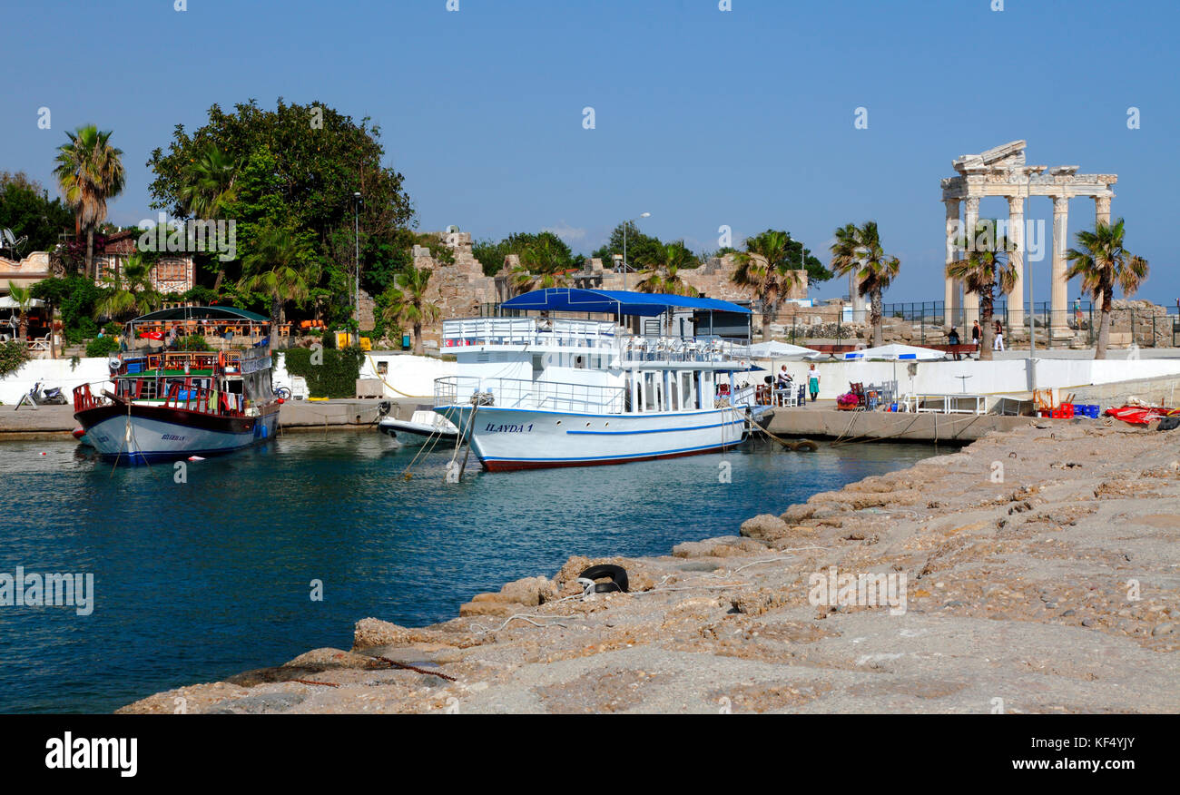 Turkey, province of Antalya, Side, harbour and Apollon temple Stock ...