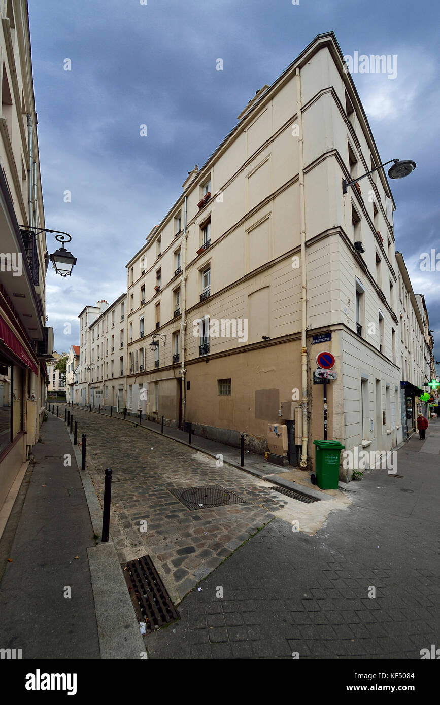 Europe, France, typical street in Paris (city of Meeting) in the 12th ...