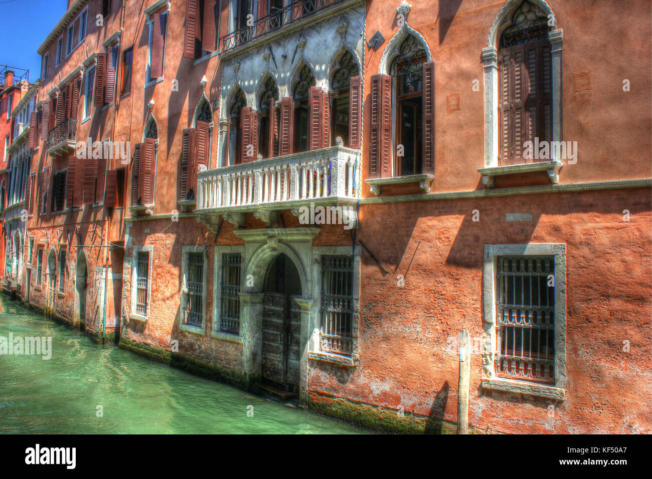 Venice balcony view hi-res stock photography and images - Alamy