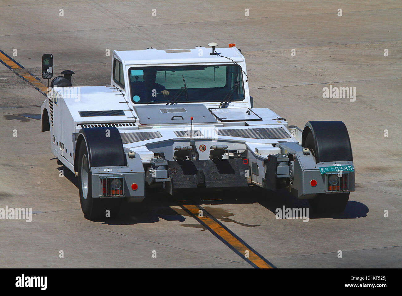 Aircraft and car hi-res stock photography and images - Alamy