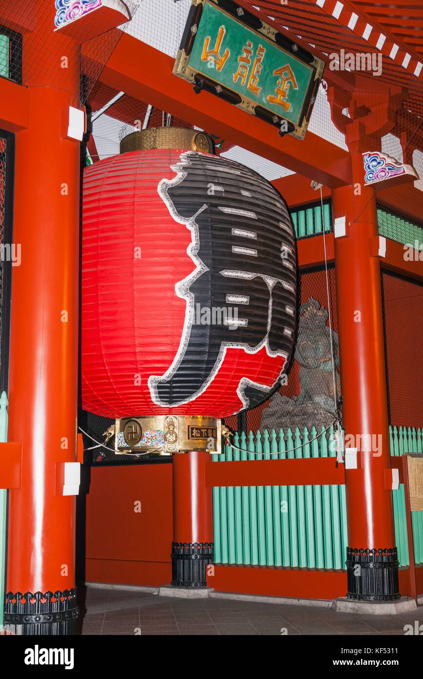 Japan, Honshu, Tokyo, Asakusa, Sensoji Temple aka Asakusa Kannon Temple ...