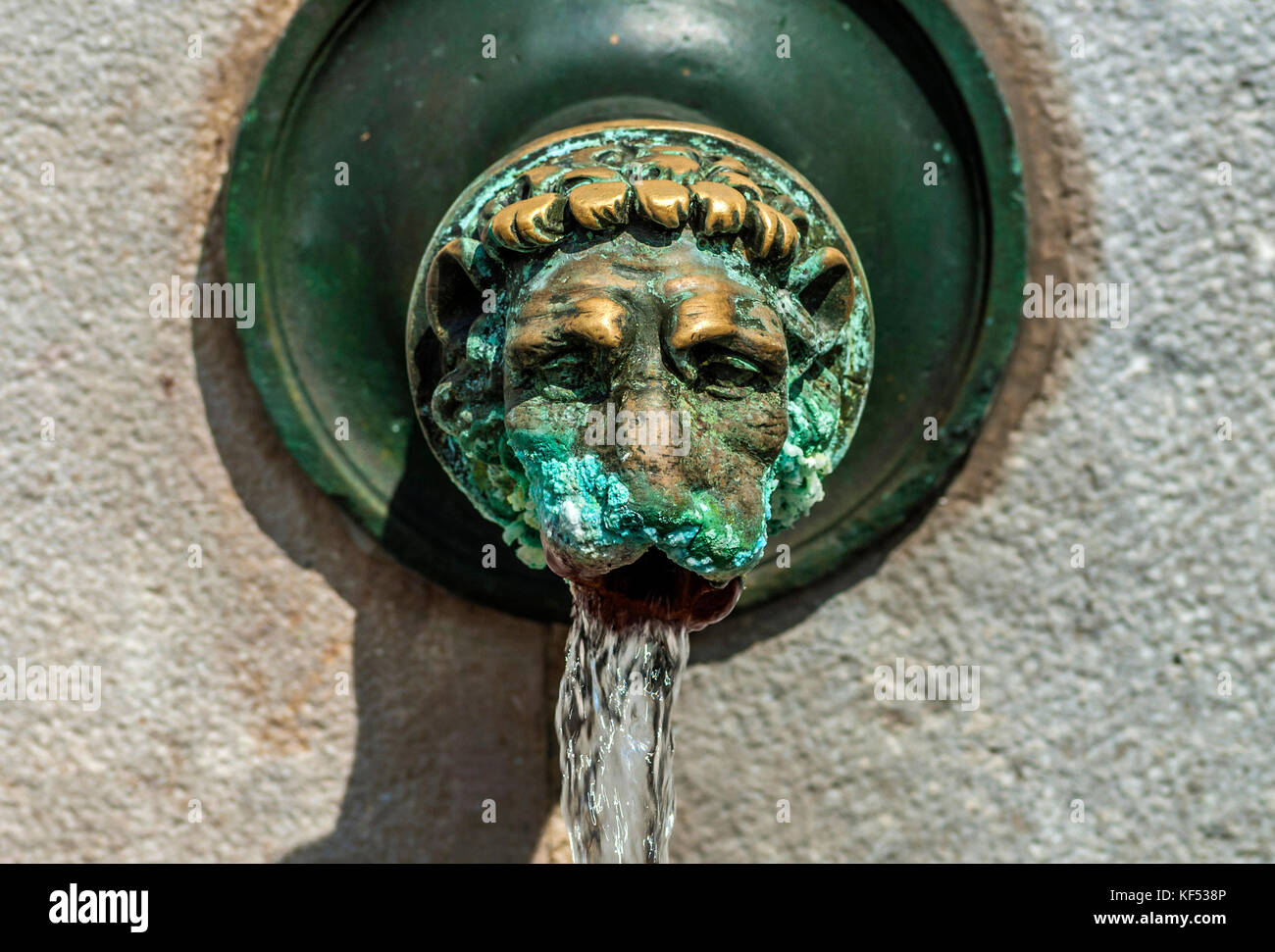 Body of a lion and a human head hi-res stock photography and images - Alamy