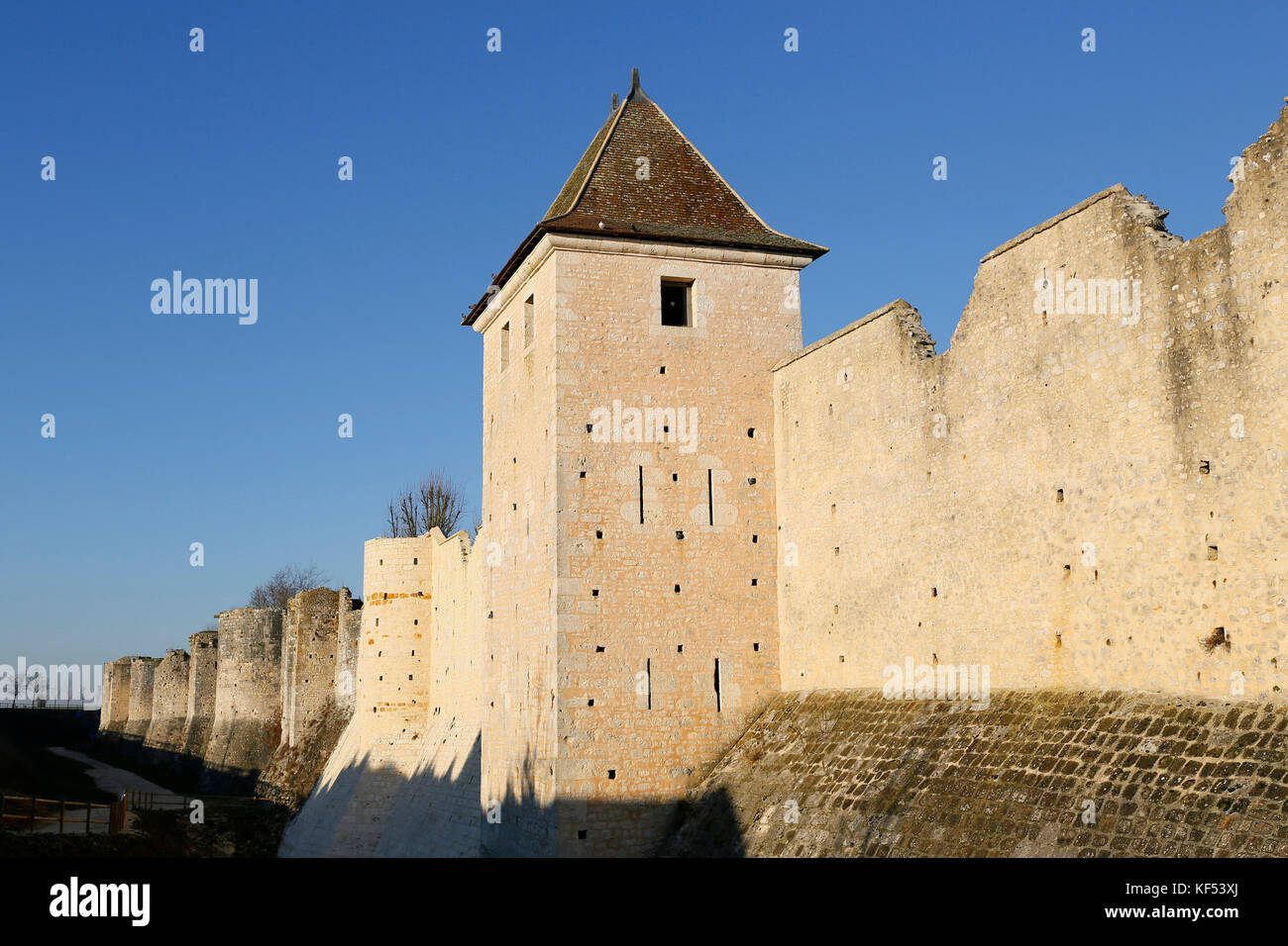 Seine et Marne. Provins. Medieval city. The walls Stock Photo - Alamy