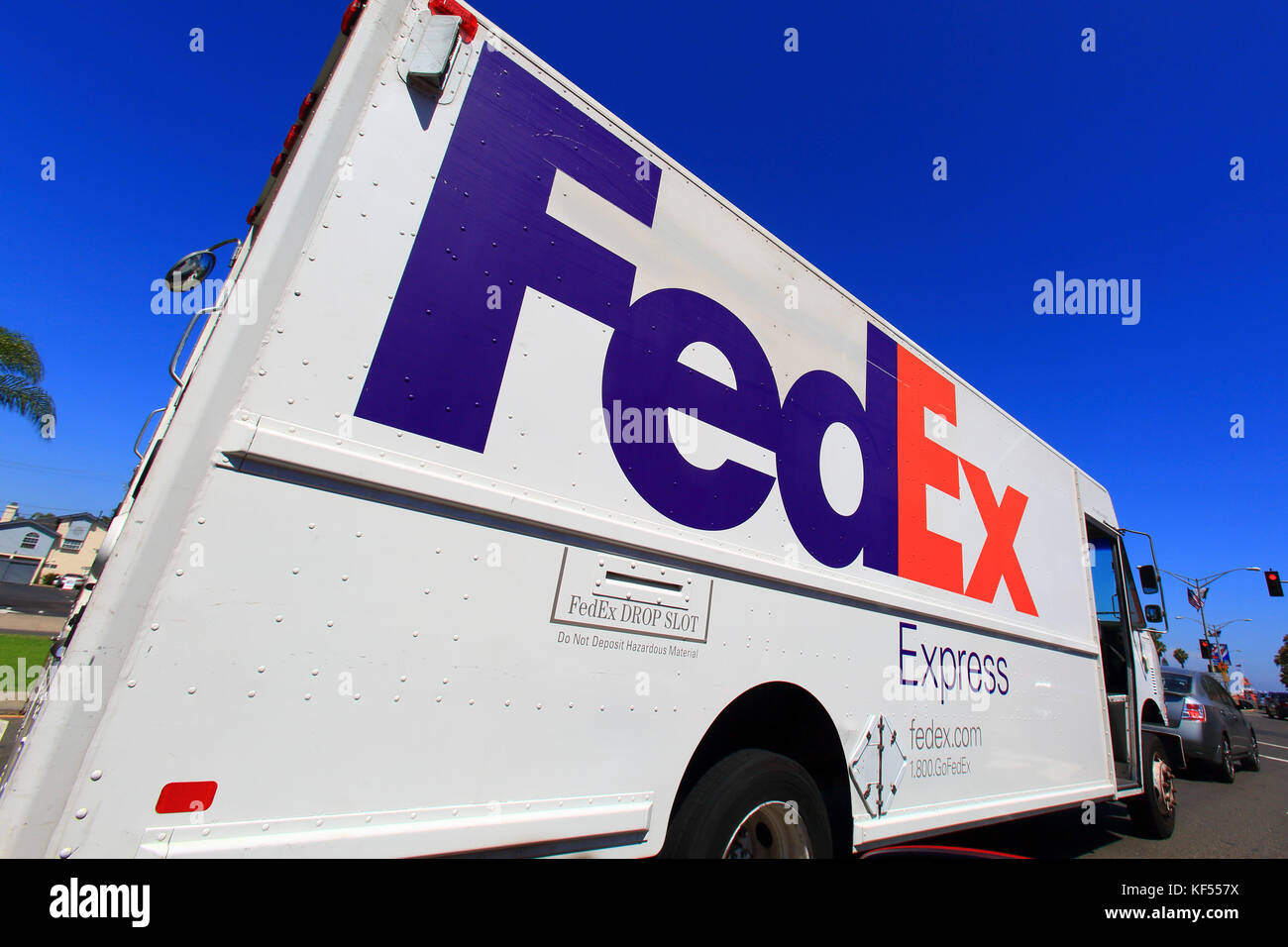Fedex transport hi-res stock photography and images - Alamy