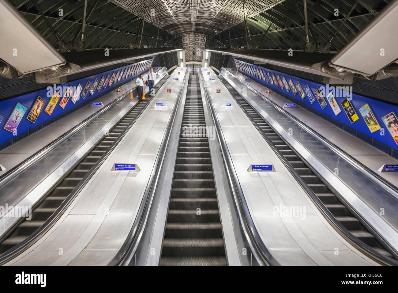 Subway escalator hi-res stock photography and images - Alamy
