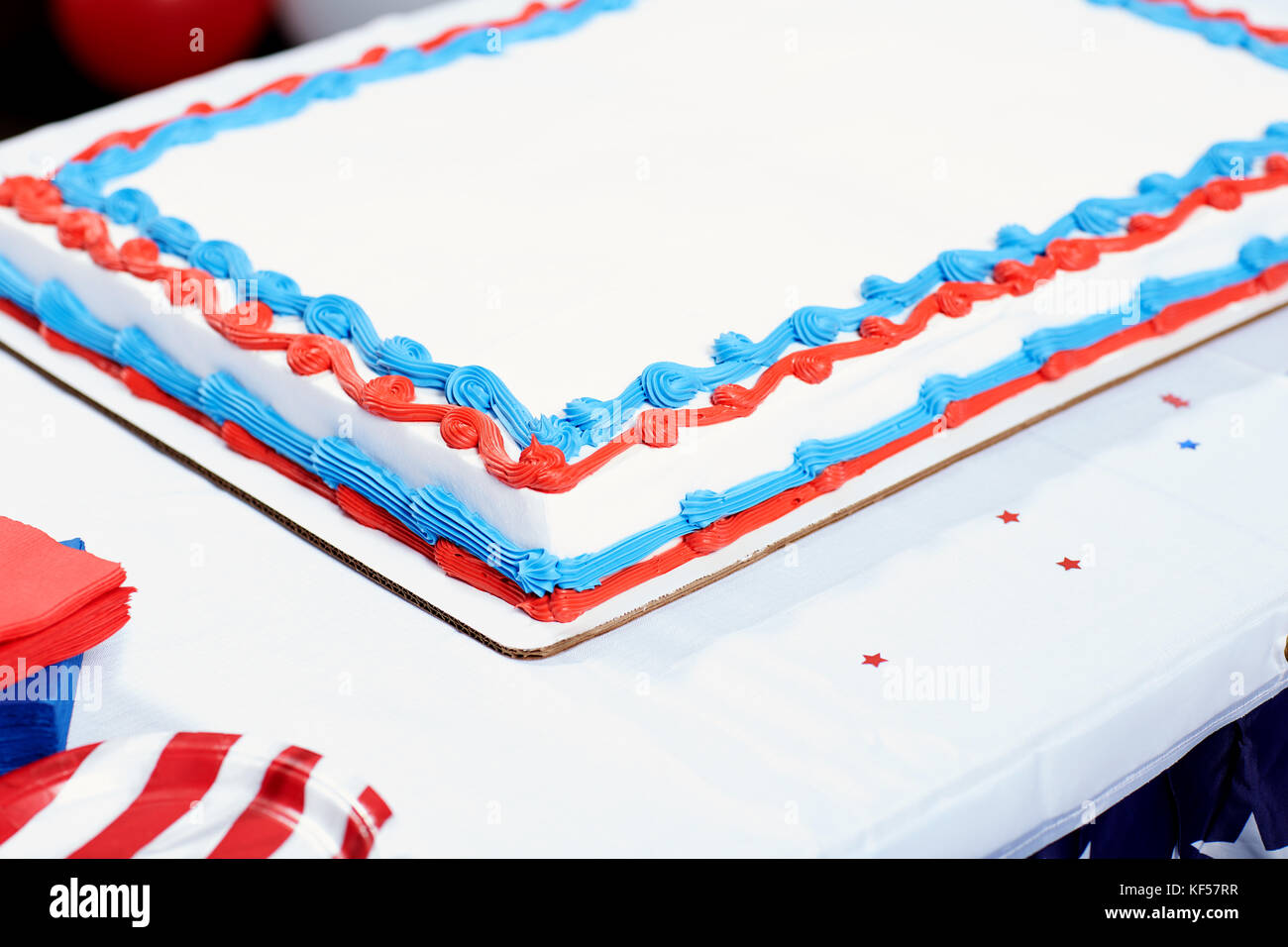 Politics birthday cake hi-res stock photography and images - Alamy