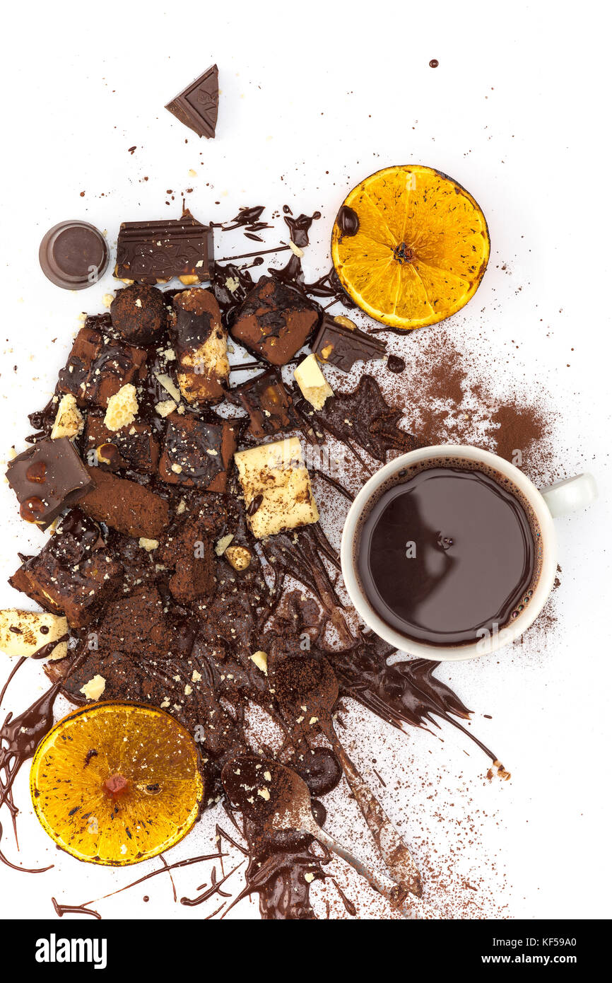 Pile of broken chocolate Stock Photo - Alamy